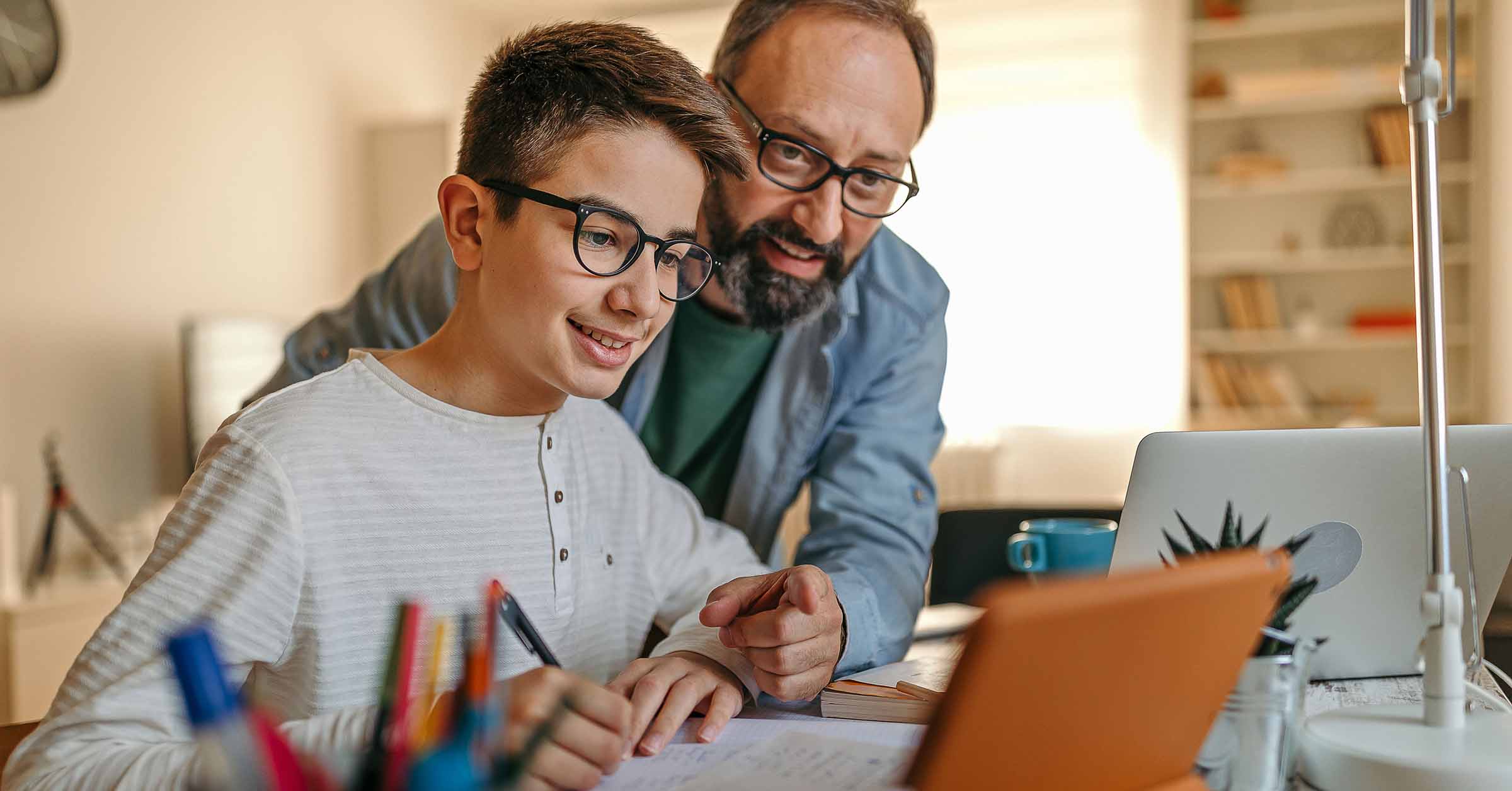 Online Academy Inspires Insight, Academic Excellence in Scholarship Winners